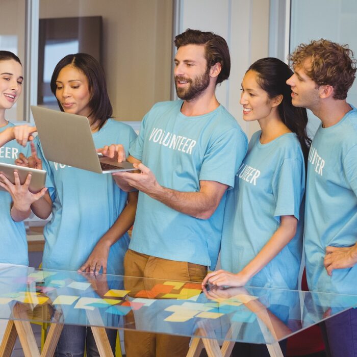 Vision Credit Union lends a Helping Hand - Credit Unions of Alberta